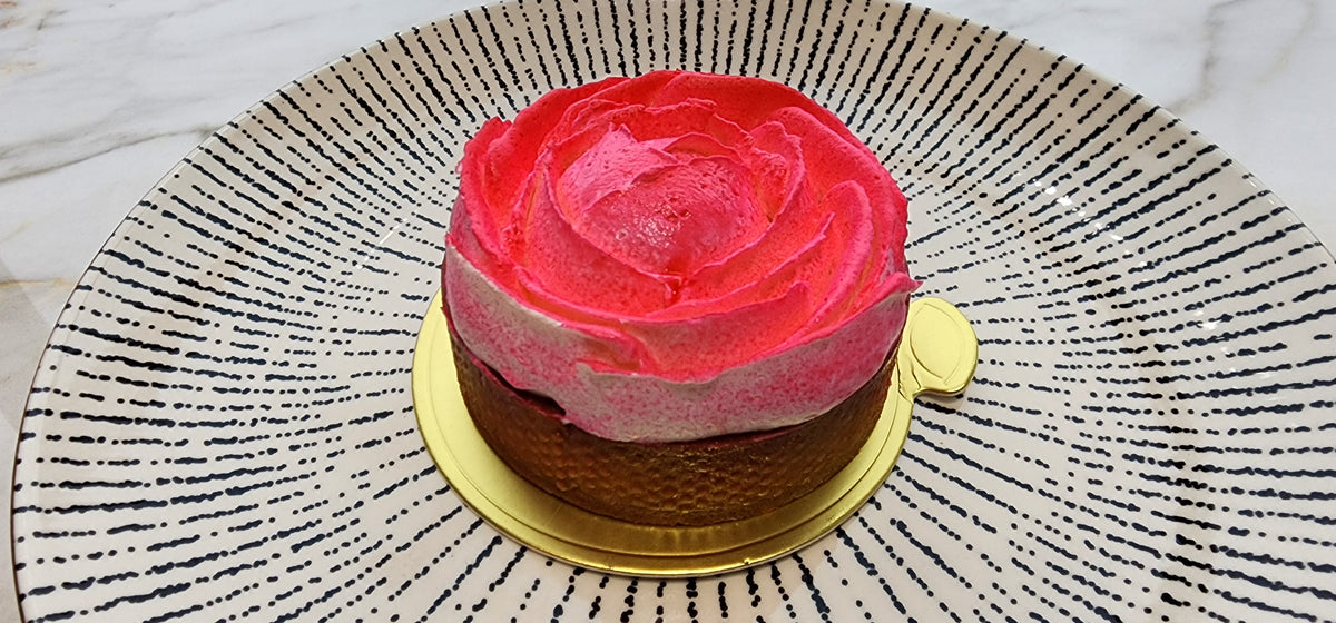 Rose Raspberry Tart – RT Bakery & Cafe